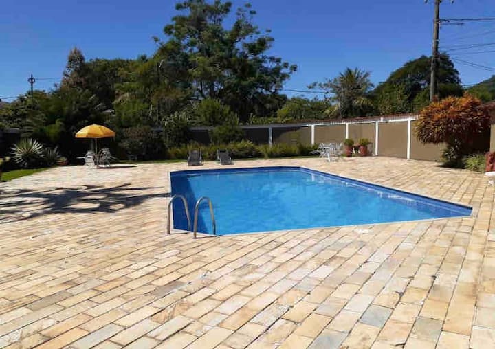 Casa Inteira Em Condomínio Fechado Com Piscina. - Paraty