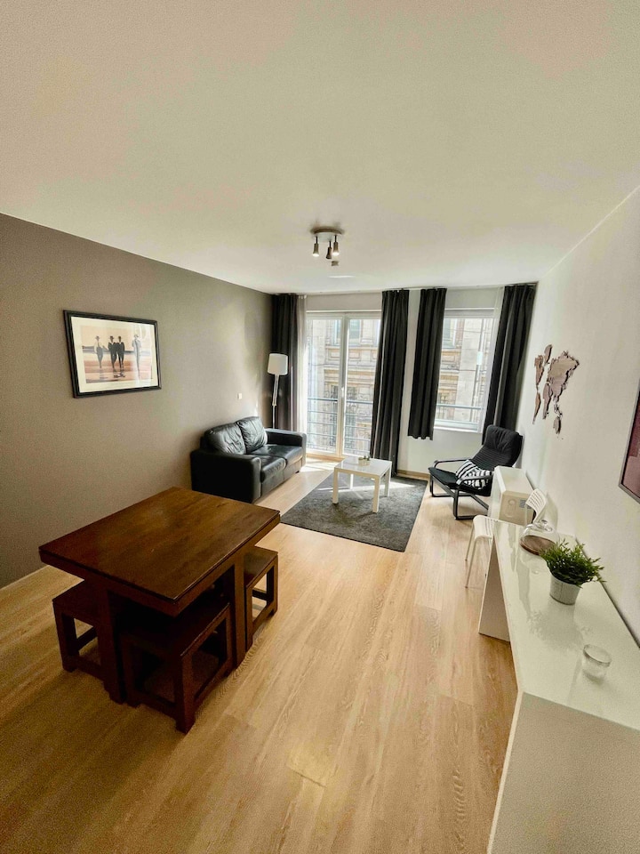 Spacieux Appartement Proche Du Centre Ville - Saint-Gilles