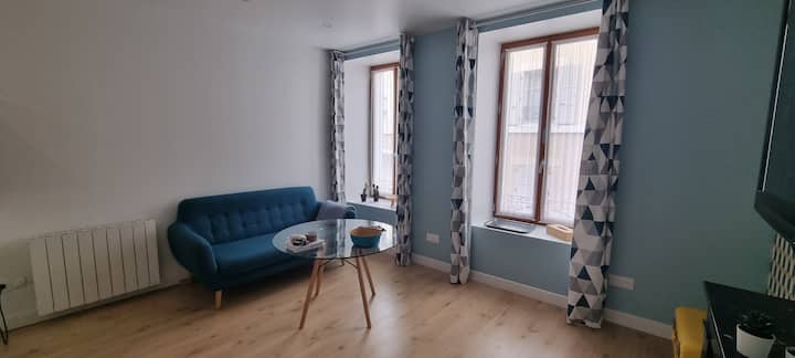 Studio Lumineux, Coin Nuit Tout Confort 200 M Gare - Pontoise