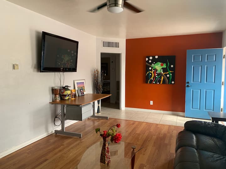 Central Location! Clean! Near Airport, Asu & Cubs - Mesa, AZ