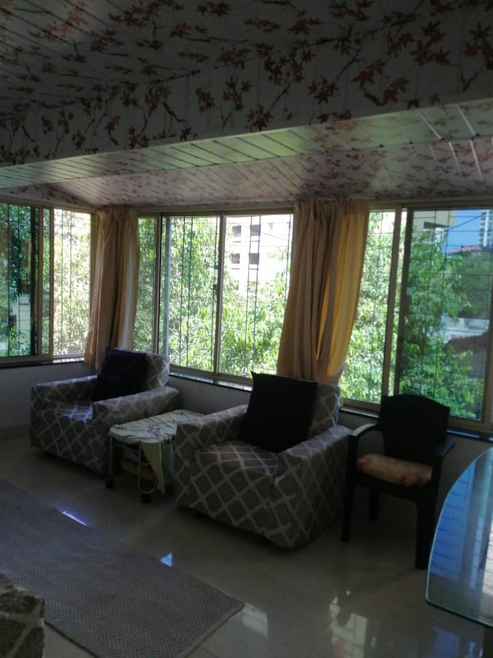 Hall Bedroom Kitchen Bathroom - Uran