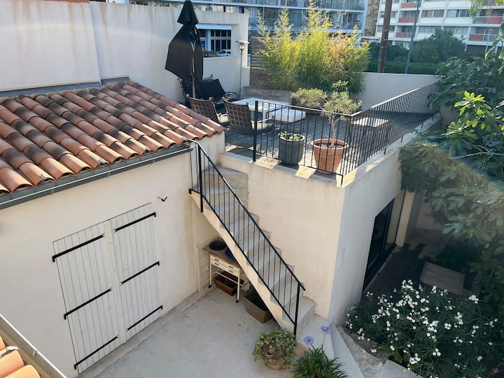 Studio/maison, Avec Terrasses. (Jardin Partagé.) - Marseille