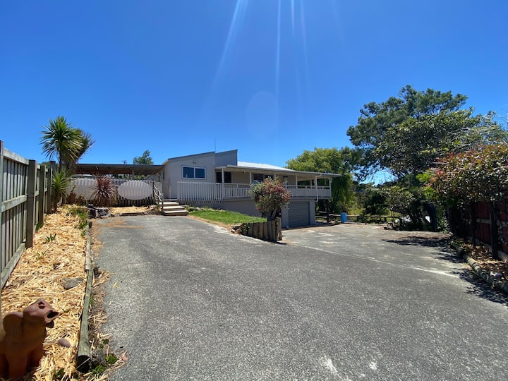 Whare Tatahi - Mangawhai Heads