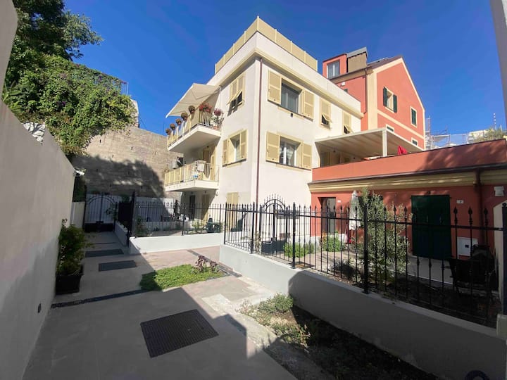 Appartamento Genova Centro - 熱拿亞