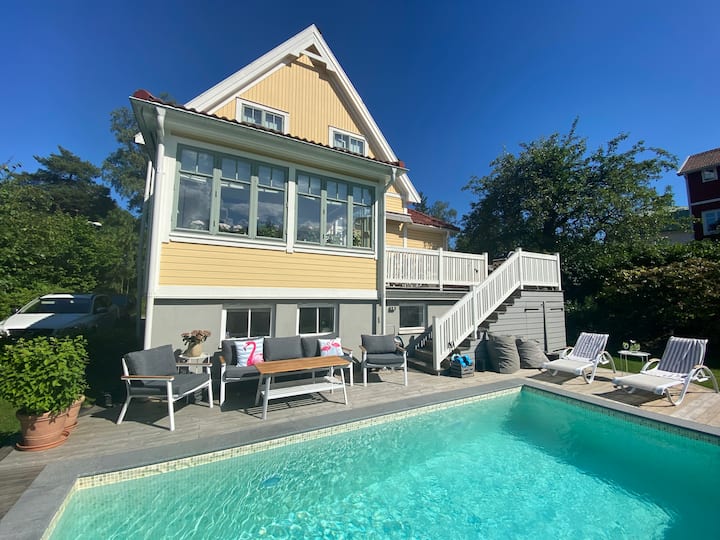 Large Villa With Pool Close To Stockholm City - Stockholm