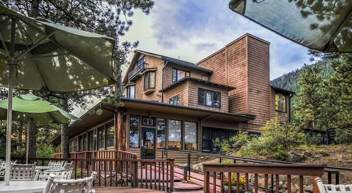 Historic Crags Lodge- 1 Bedroom - Colorado