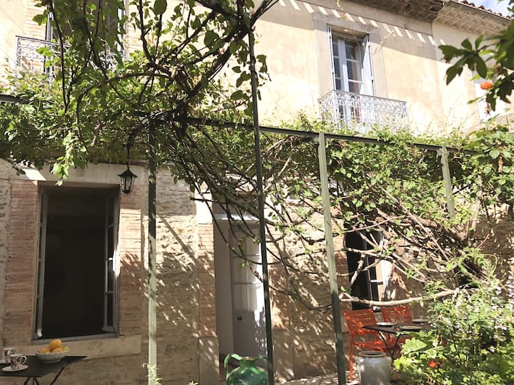 Charme Sur Cour (Maison) - Quartier Des Capucins - Carcasona