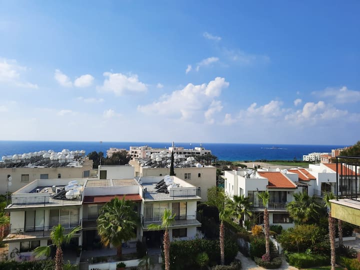 Sea View 3 Bedroom Apartment Near Sandy Beach - Paphos