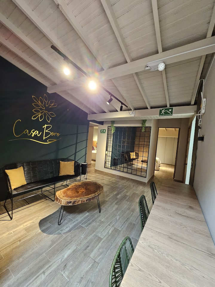 Boro House 6br 4jacuzzis In Laureles Medellin - Medellín