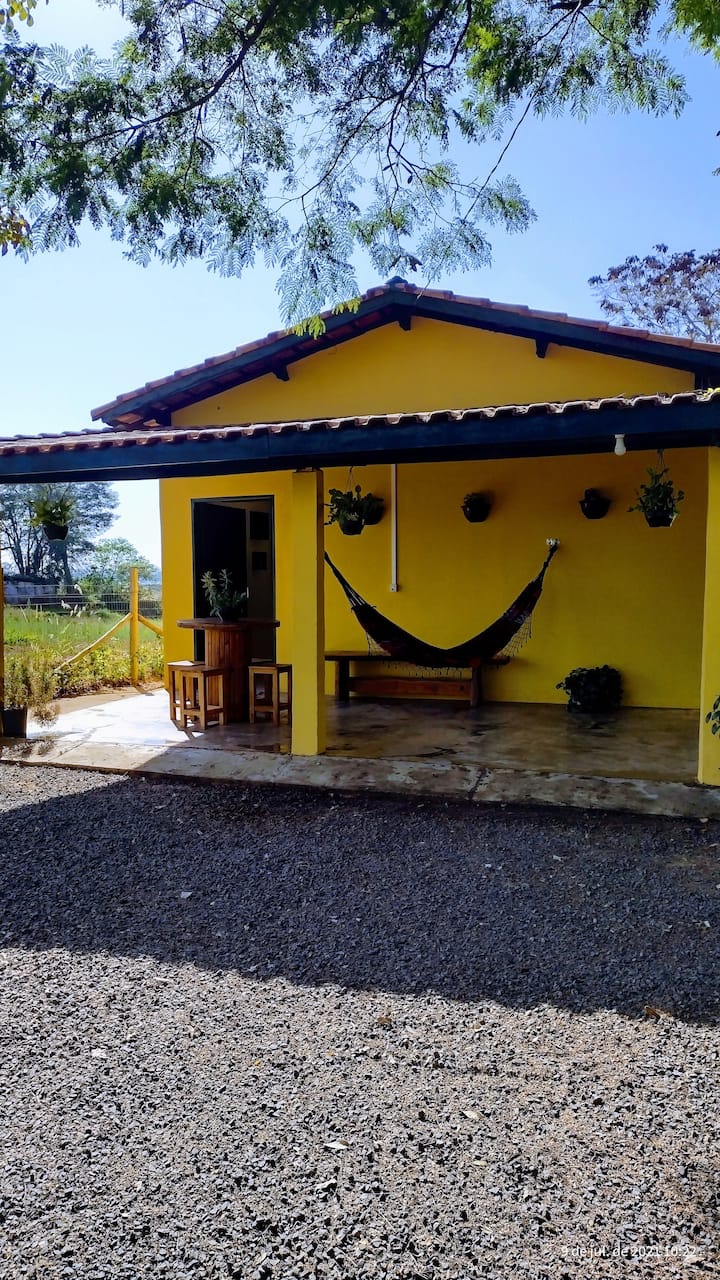 Casa Dos Ipês Estilo Rústico Com Ar Cond E Netflix - Holambra