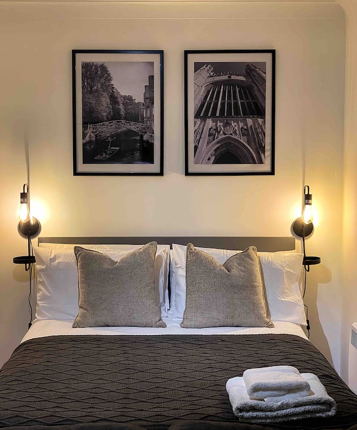 Cozy Studio Near Train Station - Cambridge