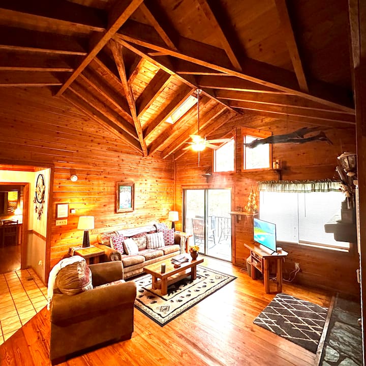 Cochise/indoor Hot Tub - Blue Ridge, GA