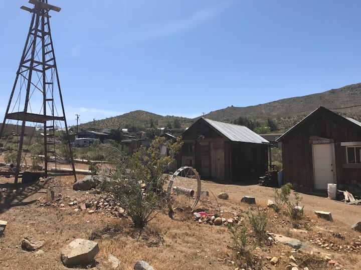 “The Miners’ Shaft” At Rusty’s Chicken Ranch - Johannesburg, CA