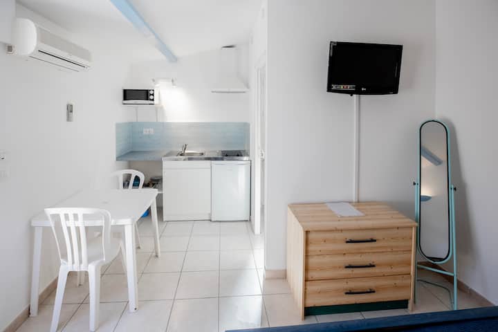 Studio Sole D'oro Di Santa Giulia Coté Ouest - Plage de Palombaggia