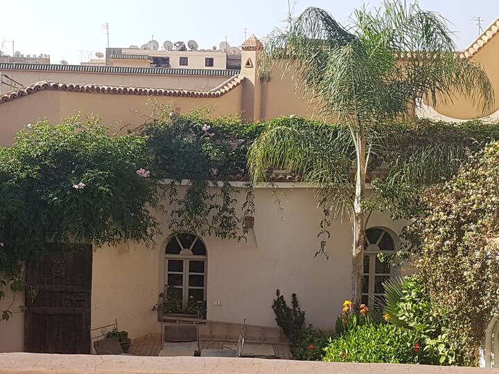 Riad De Charme En Plein Coeur Du Souk - Taroudant