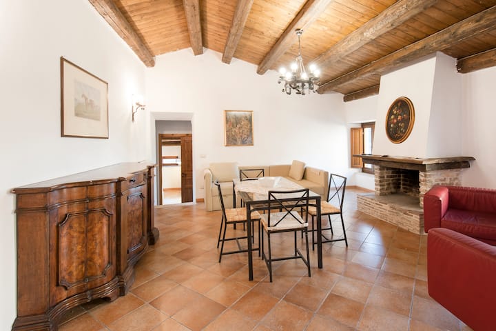 Splendida Casa Nell'antico Convento Di Pettorano - Sulmona