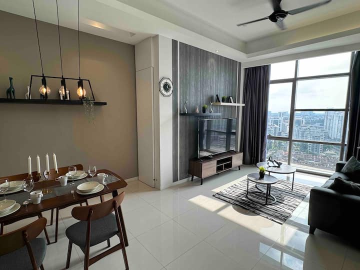 Azure, Blanco Y Negro, Le Meridien, Pj, Paradigm - Petaling Jaya