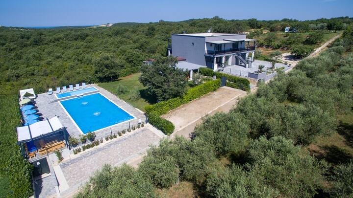 Luxury Apartment With Swimmingpool - Rovinj