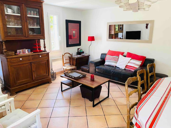 Maison De Charme, Jardin Et Tranquilité - Bayonne