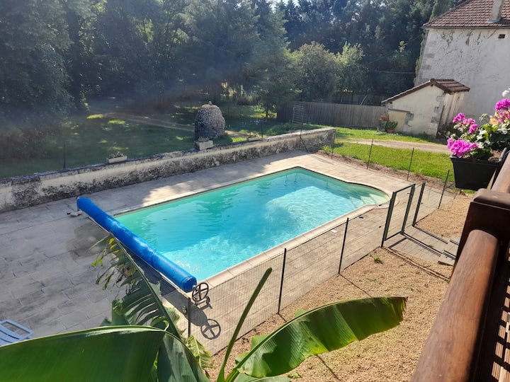 Chambre Perigord Vert Avec Accès Piscine - Brantôme en Périgord