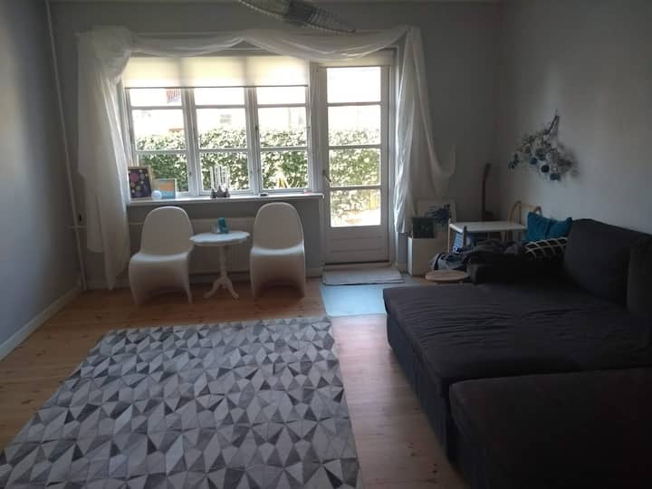 Cozy Apartment, Great Location, Private Terrace - Copenhagen Airport (CPH)