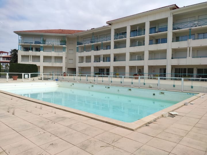 Appartement 4 Personnes, Piscine, Parking Privé. - Ascain