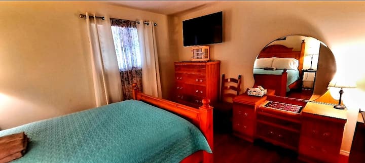 #28-budget Sf Plaza 7 Min Drive-nr Meow Wolf-gated - Santa Fe