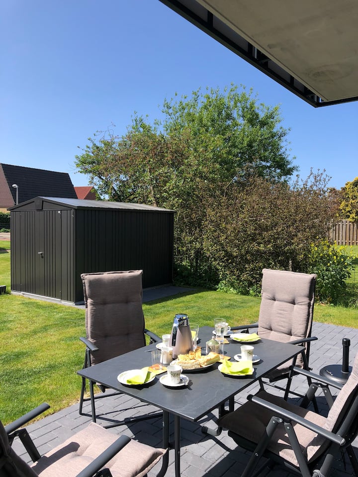 Ruhige Und Hochwertige Ferienwohnung In Norden - Norddeich