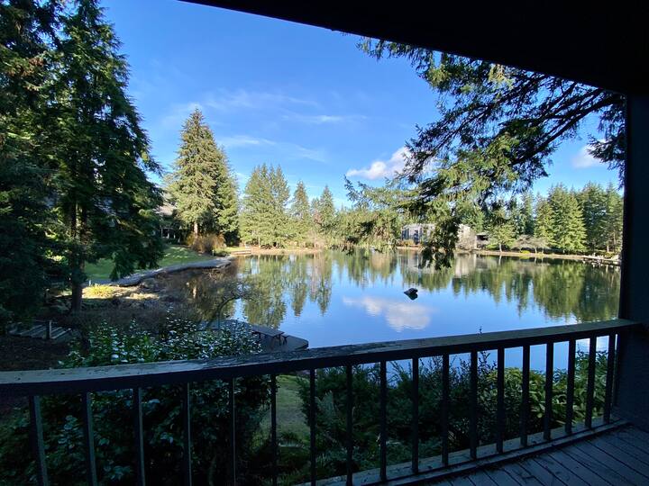 Lake View Resort Living - Redmond, WA