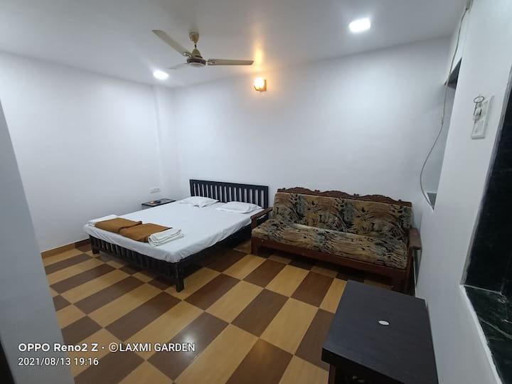 Laxmi Garden Beach Resort Shirgaon / Homestay 104 - Palghar