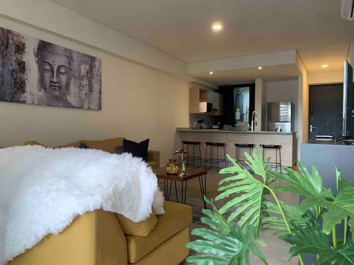 Departamento Moderno, Seguridad, Alberca Y Gym - Zapopan