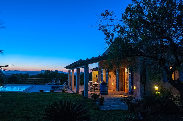 Basti - Fantastic Situated Finca With Pool - Felanitx