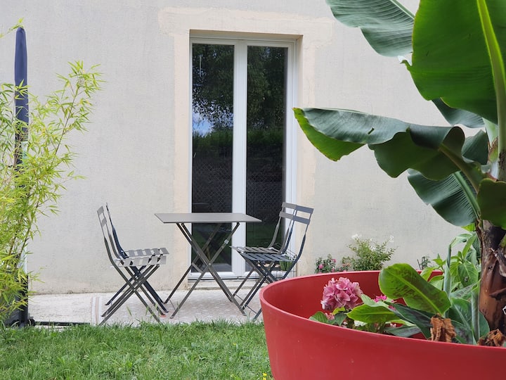 Maison Côté Jardin 35m2 Et Son Stationnement - Reims