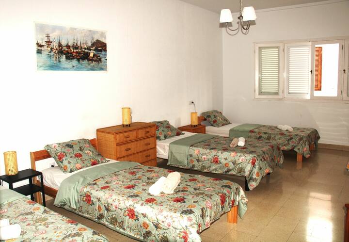 Family Room In A Nomad Villa - Las Palmas de Gran Canaria