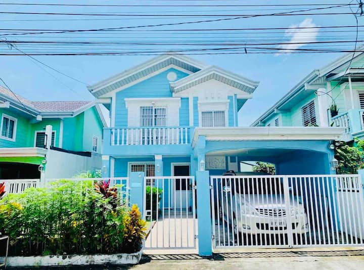 House Near Clark Airport, Sm Clark And Korea Town - Angeles