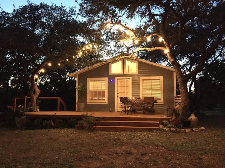 South Austin Cottage - Austin Zoo, Austin