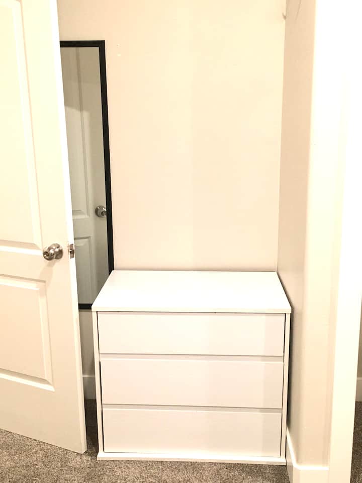 Gorgeous Private Room W/shared Bathroom - Sacramento, CA