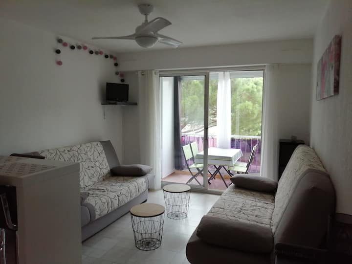 Studio Lumineux Et Confortable - Calvi