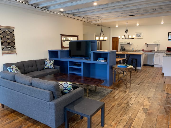 Bar Harbor In Città Recentemente Rinnovato, Appartamento Da Cinque Bdrm. A Piedi Dalla Riva E Dai Negozi. - Bar Harbor, ME