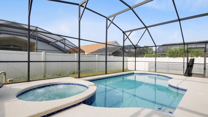 The World  Villa , Private South Facing  Pool Spa - Star Wars: Galaxy's Edge, Lake Buena Vista