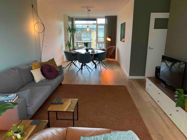 Light, Spacious, Modern Apartment With 2 Balcony’s - Utrecht