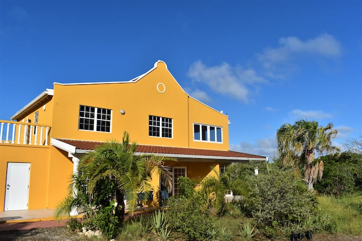 Libertat Lodge - Trupíal Apartment - Curaçao