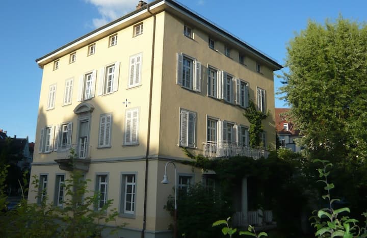 Altbauwohnung Mit Balkon In Der Stadt Nah Am See - Konstanz