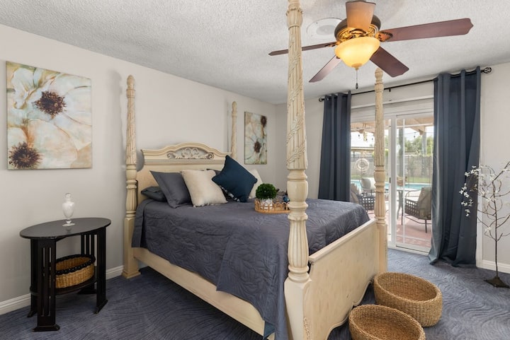 Charming Oasis - Riverside, CA