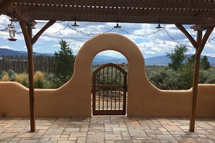 Authentic Taos House + Casita With Modern Updates! - Taos, NM