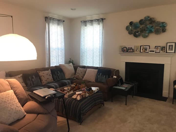2 Spacious And Comfortable Bedrooms In Bear - Newark, DE