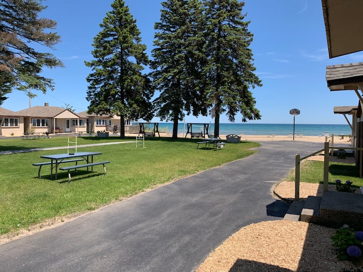 Cottage Cove · Lake Huron Beach Cottage No. 2 - Oscoda, MI