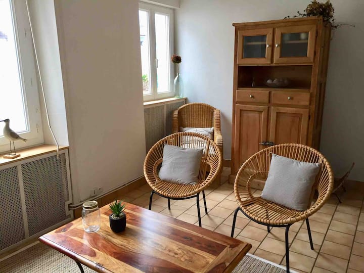 Maison De Pêcheur Au Bord De Mer Avec Jardin - Larmor-Plage