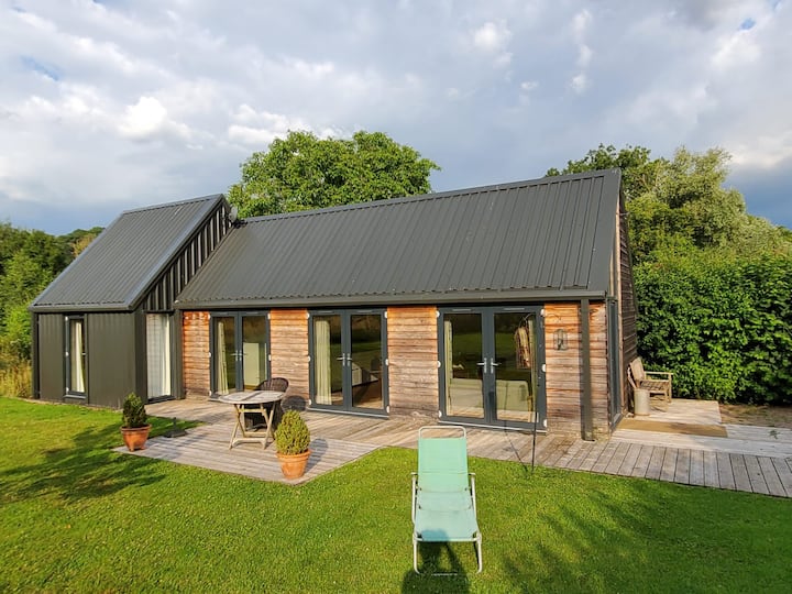 Orchard Eco-lodge In Quiet Grounds Of A Water Mill - Malvern