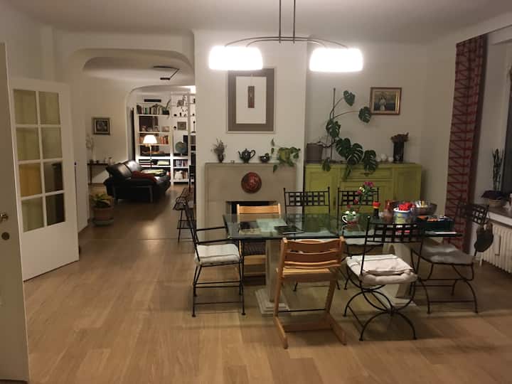 Spacious Original 200 M2 Apartment Superb Location - Bruselas